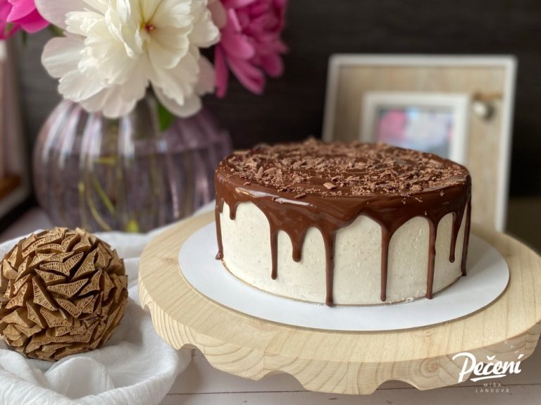 Pruhovaný Míša dort - Víkendové pečení